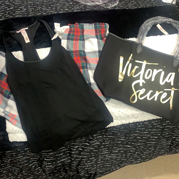 Victoria's Secret | Intimates & Sleepwear | Nwt Vs Pajama Set W ...